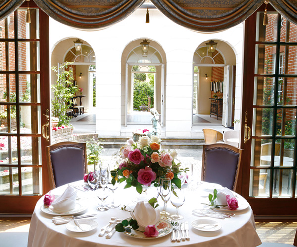 アルバート邸の口コミや特徴を徹底リサーチ！│プレ花Gunma